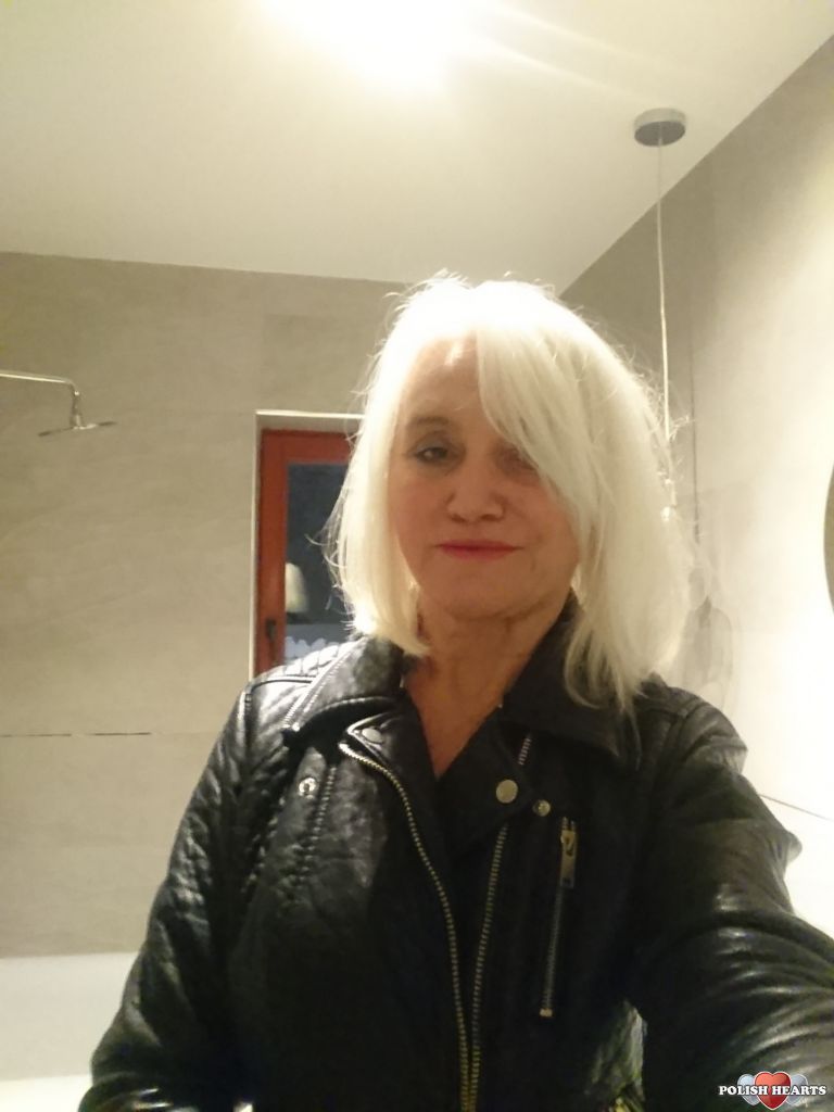 Polskie dziewczyny: Strona użytkowniczki: Scarlet33, wiek: 62