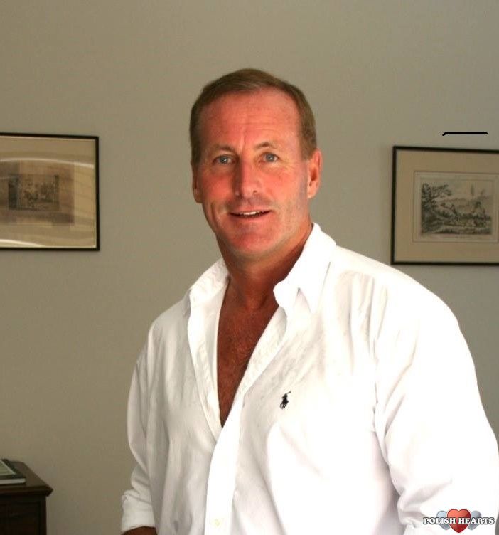 Handsome Polish man: user: Wolfen484, 61 years old